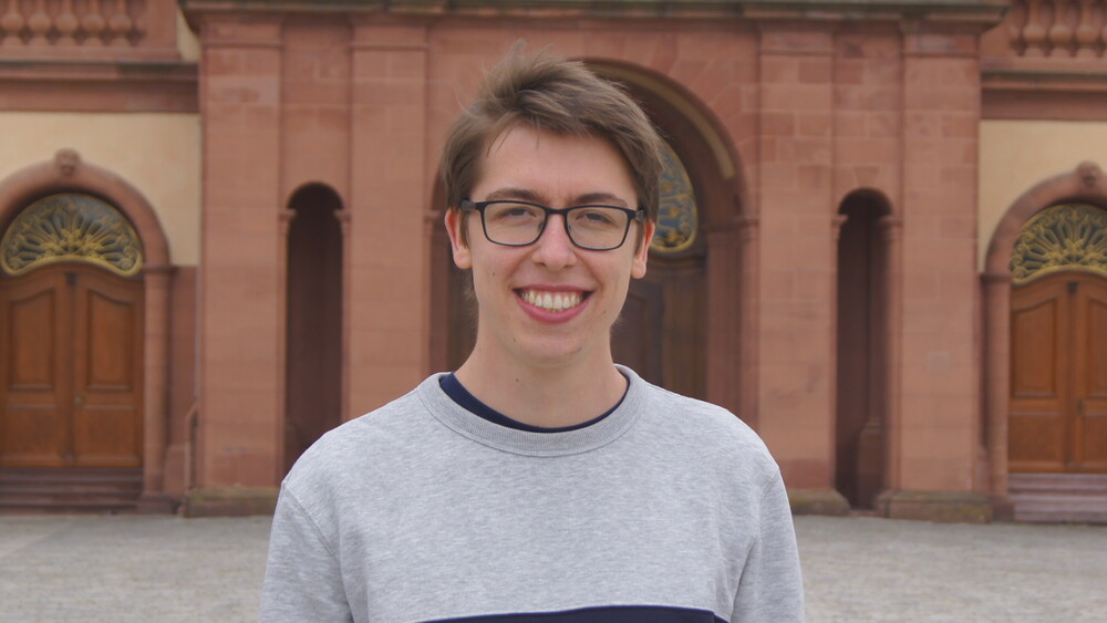 Successful disputation of Julian Quevedo Pütter | School of Social ...